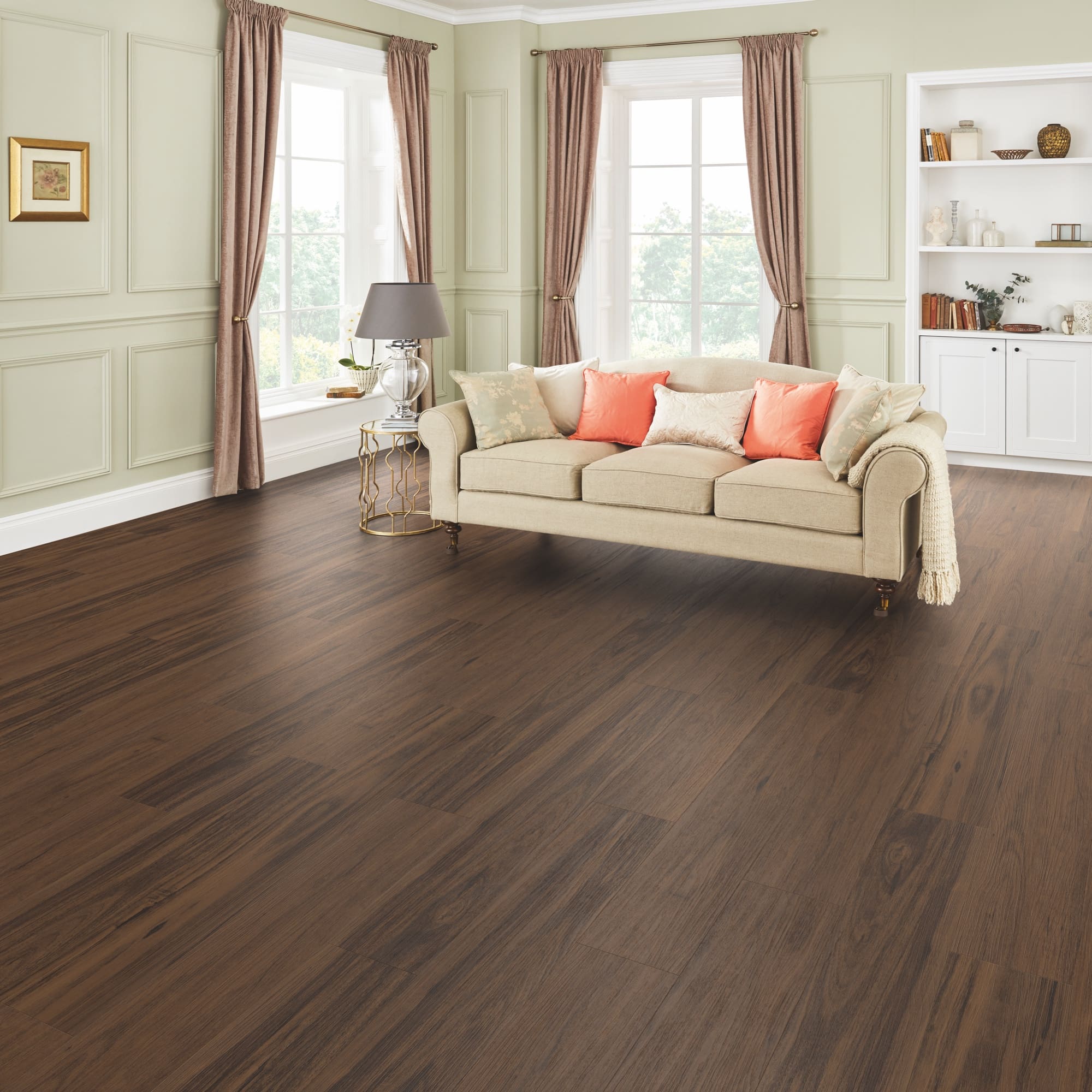 Dark Wood LVT Flooring | 4homes